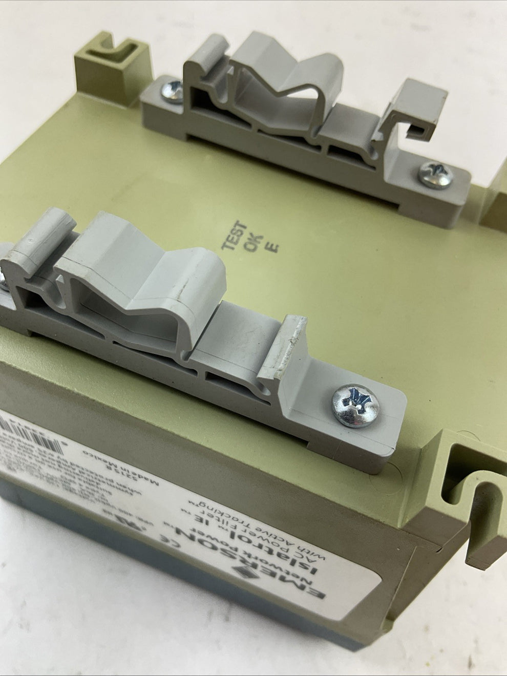 EMERSON ISLATROL IE-120 AC POWER FILTER W/SCTIVE TRACKING 120VAC 47-63 ...